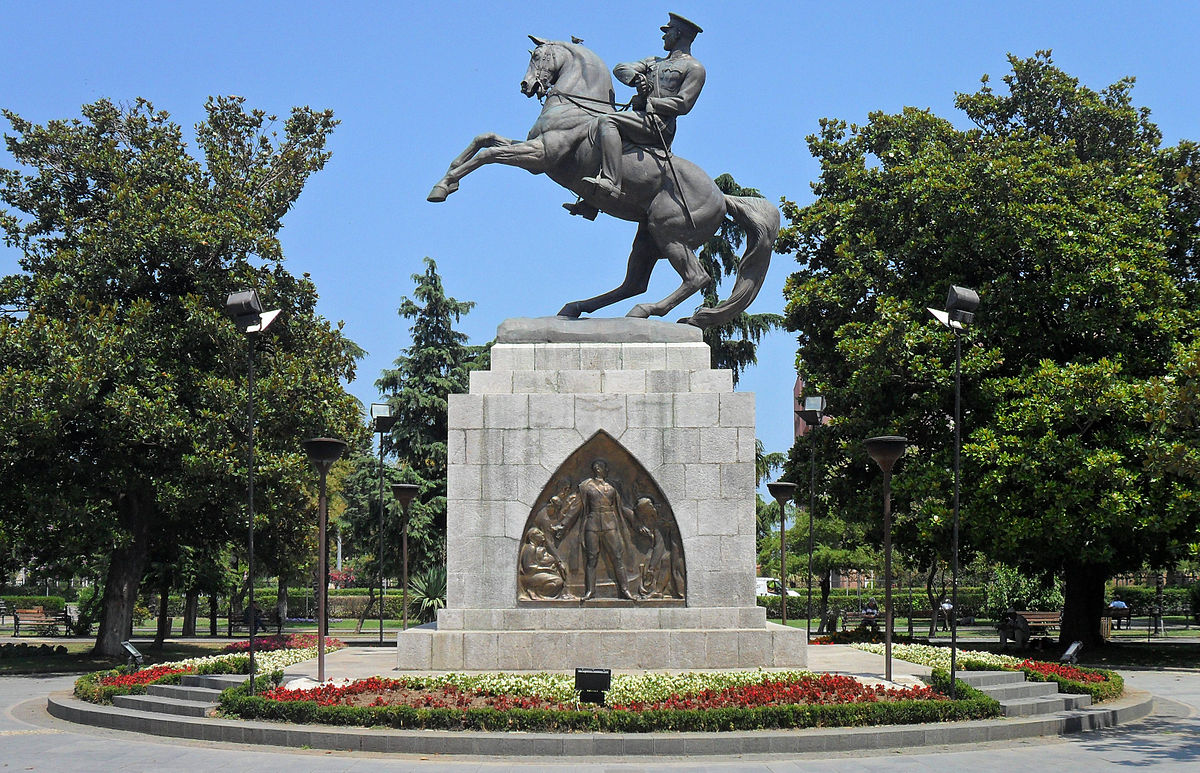 T.C. SAMSUN VALİLİĞİ - Atatürk Parkı ve Onur Anıtı T.C. SAMSUN VALİLİĞİ - Atatürk Parkı ve Onur Anıtı